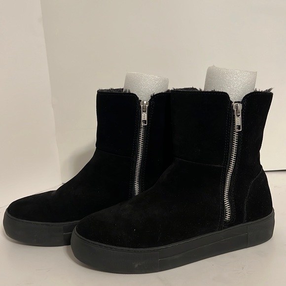 J/SLIDES | Shoes | Jslides Black Faux Fur Lined Suede Sneaker Platform ...